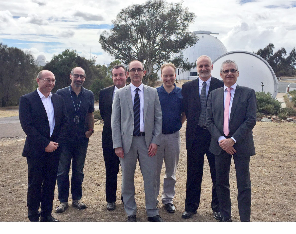 Signature of a basic agreement for Franco-Australian cooperation ...